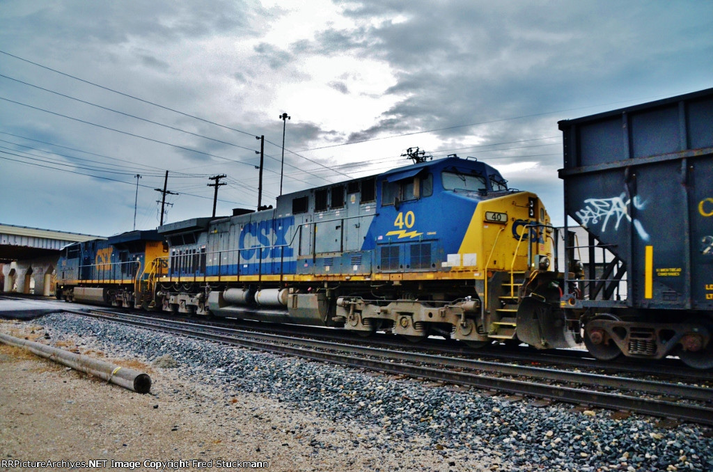 CSX 40 helps pull the empty Coke Train.